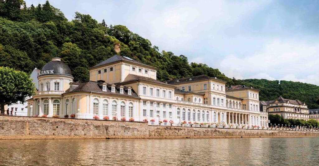 Musik im Marmorsaal "Verborgene Welten" - Staatsbad Bad Ems